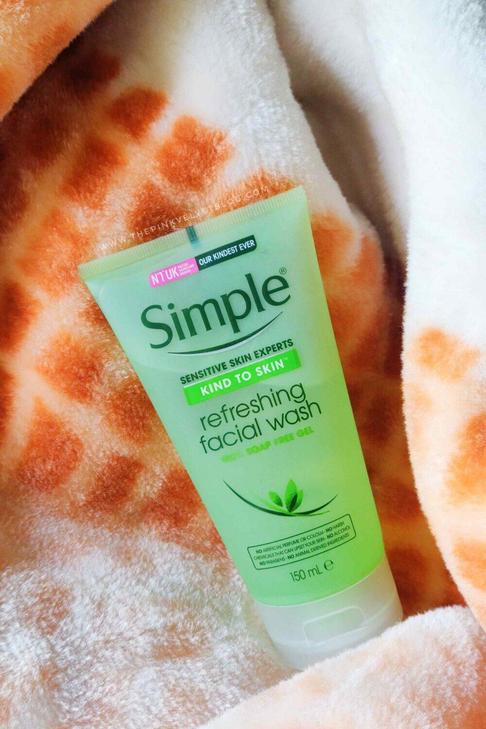 Simple Refreshing Facial Wash