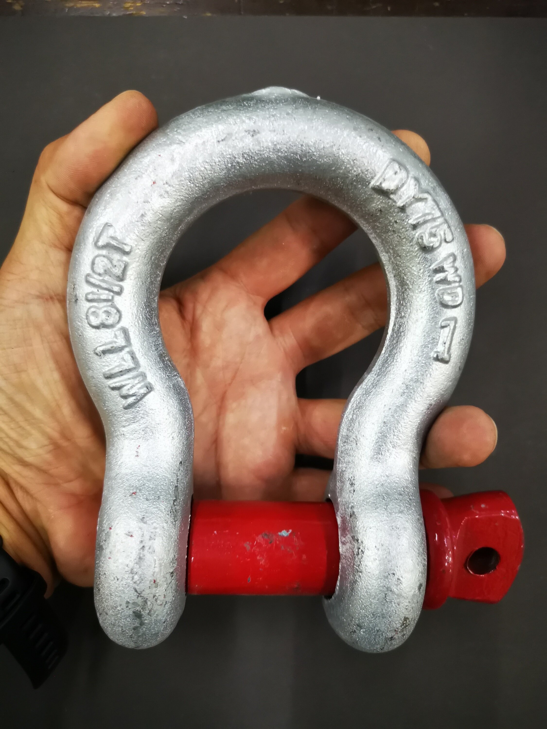 US Shackles in various sizes. bow shackle anchor shackle | Lum Choon