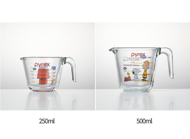 PYREX x Peanuts Snoopy Heat Resistant Glass Measuring Cup/250ml, 500ml ...