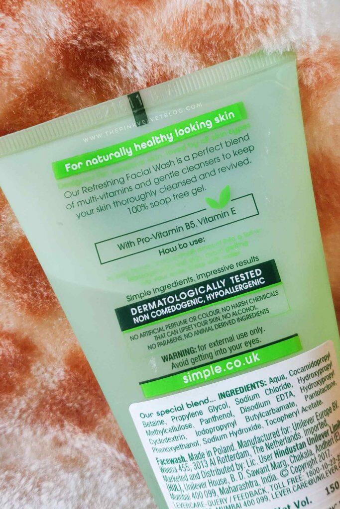Simple Refreshing Facial Wash
